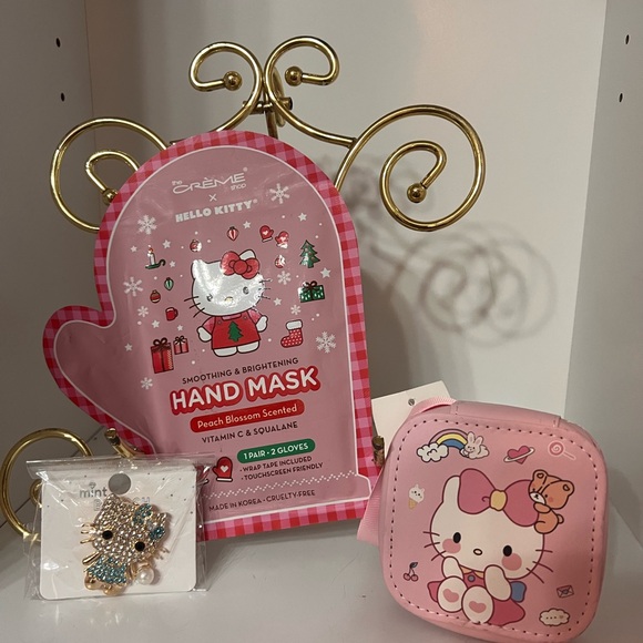Hello Kitty | Accessories | Hello Kitty Bundle | Poshmark
